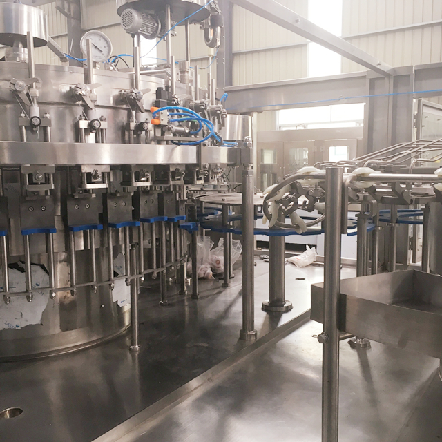 CO2 Drinks Cold Filling Machine from China manufacturer - Weis Industrial